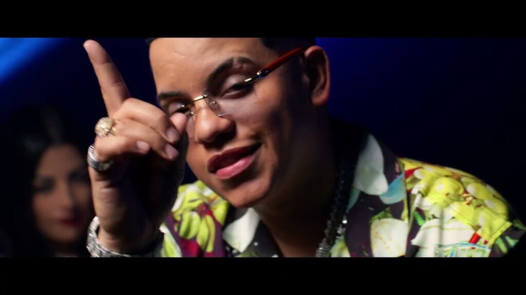 J Alvarez – Comprometida (Video Oficial) – ElGenero Official Lo Primero de Nuestro Genero ...