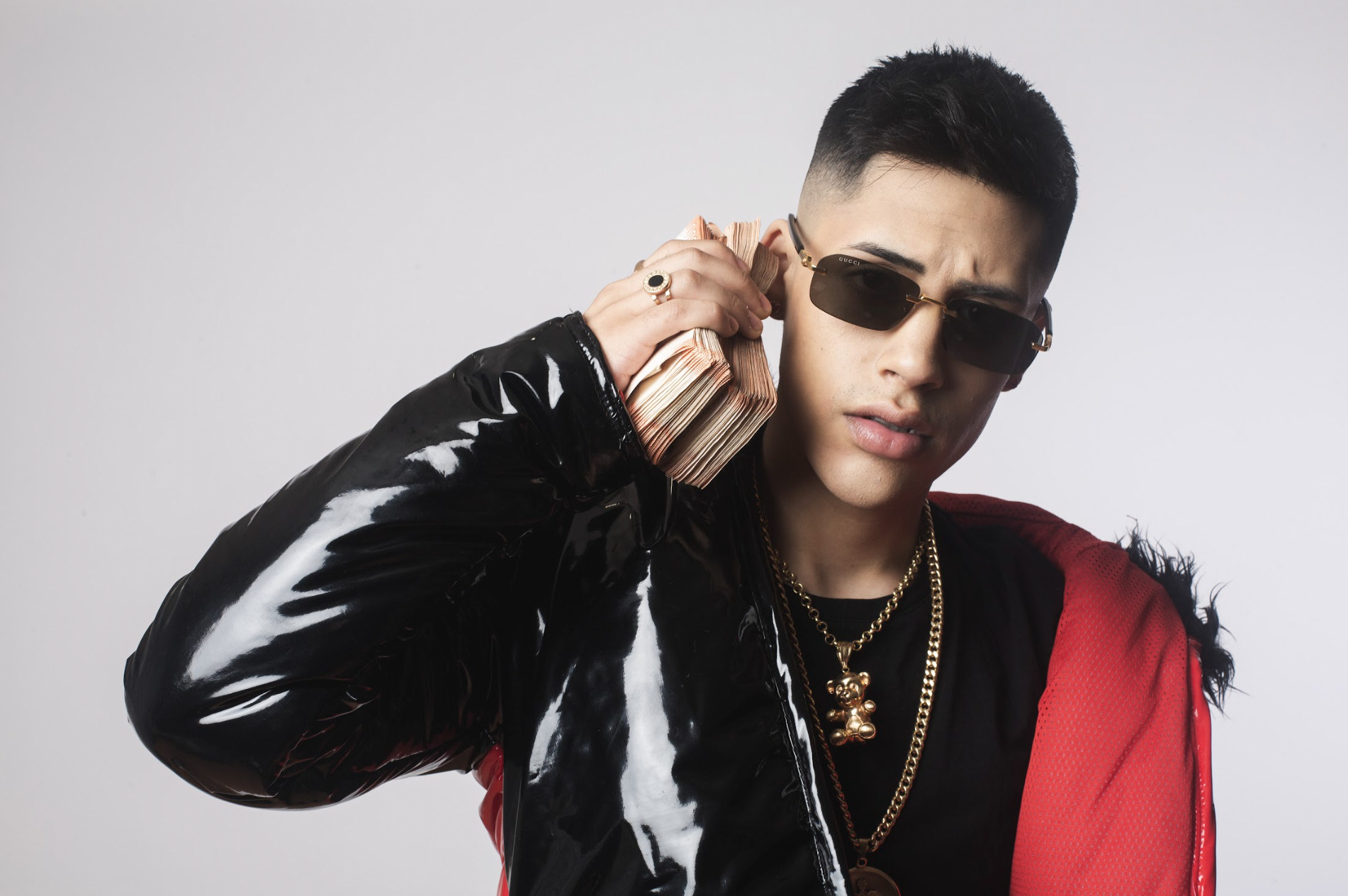 Cris MJ hace historia en la música chilena al superar los 19 millones ...