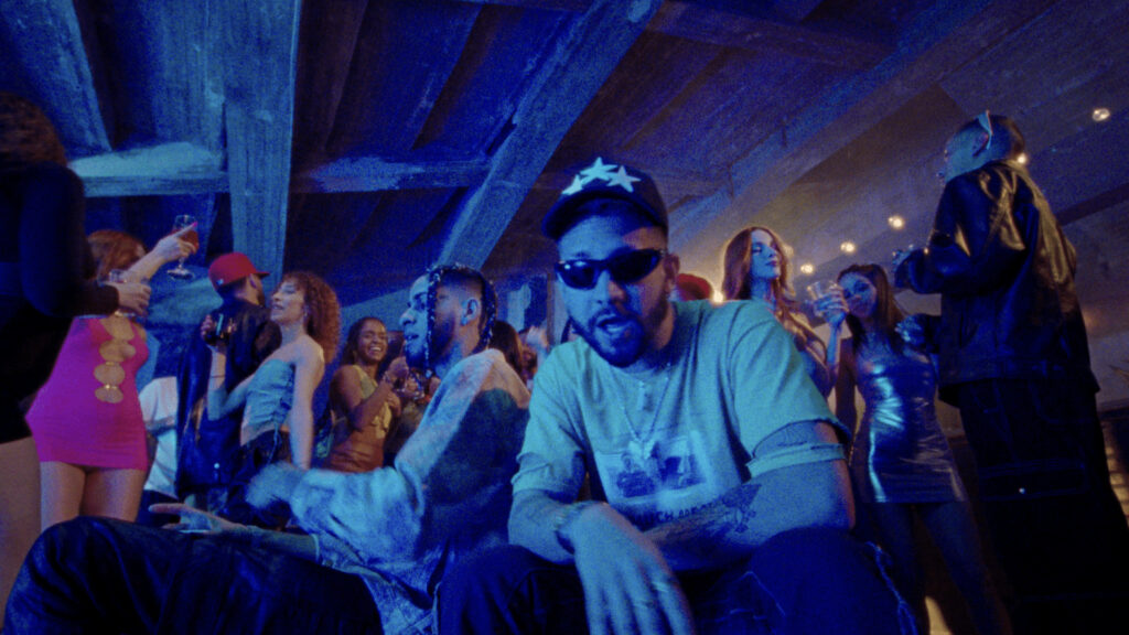 Mora estrena su primer video del año, “Modelito” ft. YovngChimi ...